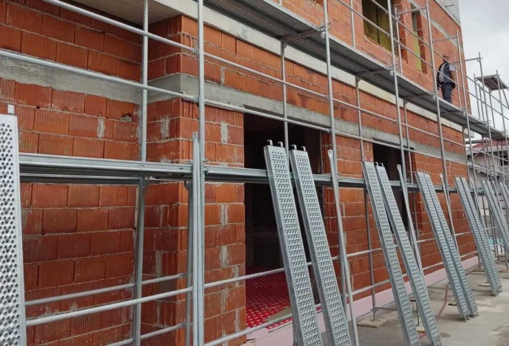 Ramovska skela: Delovi, namena i prodaja - SFS OPLATE I SKELE